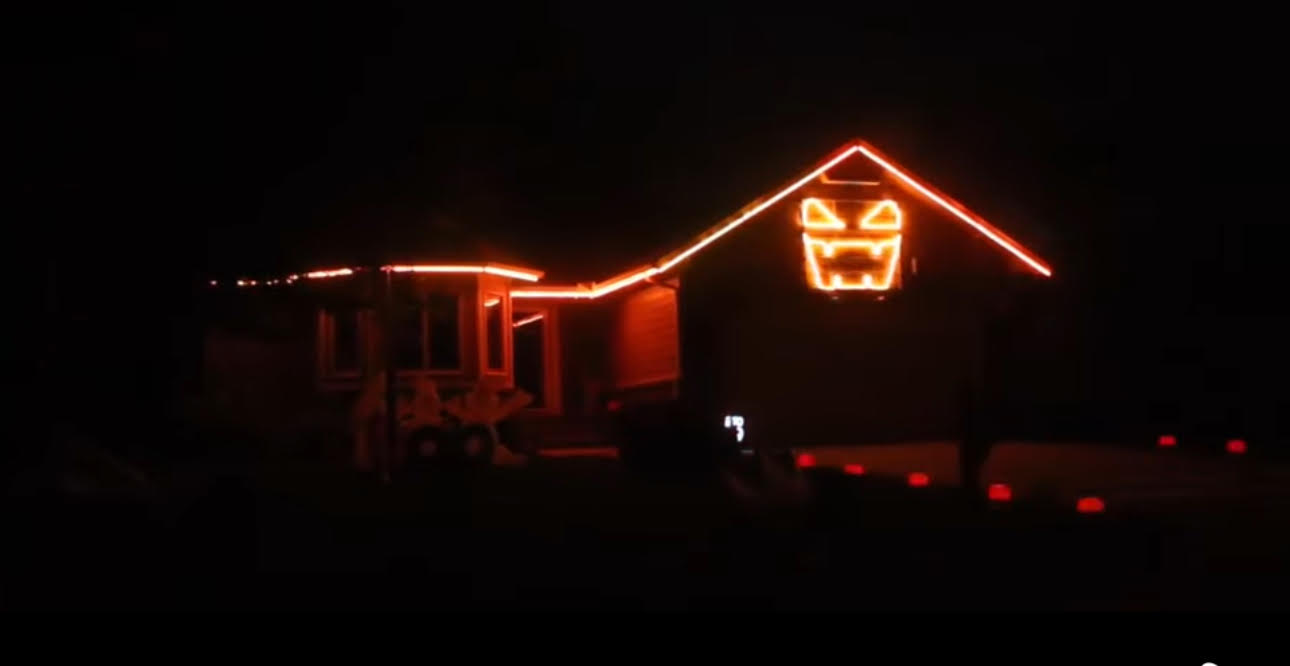 Free Halloween Displays to visit & Spooky Light Shows in Wichita