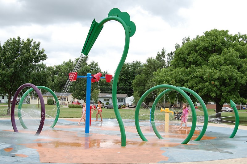 Splash parks in and around Wichita